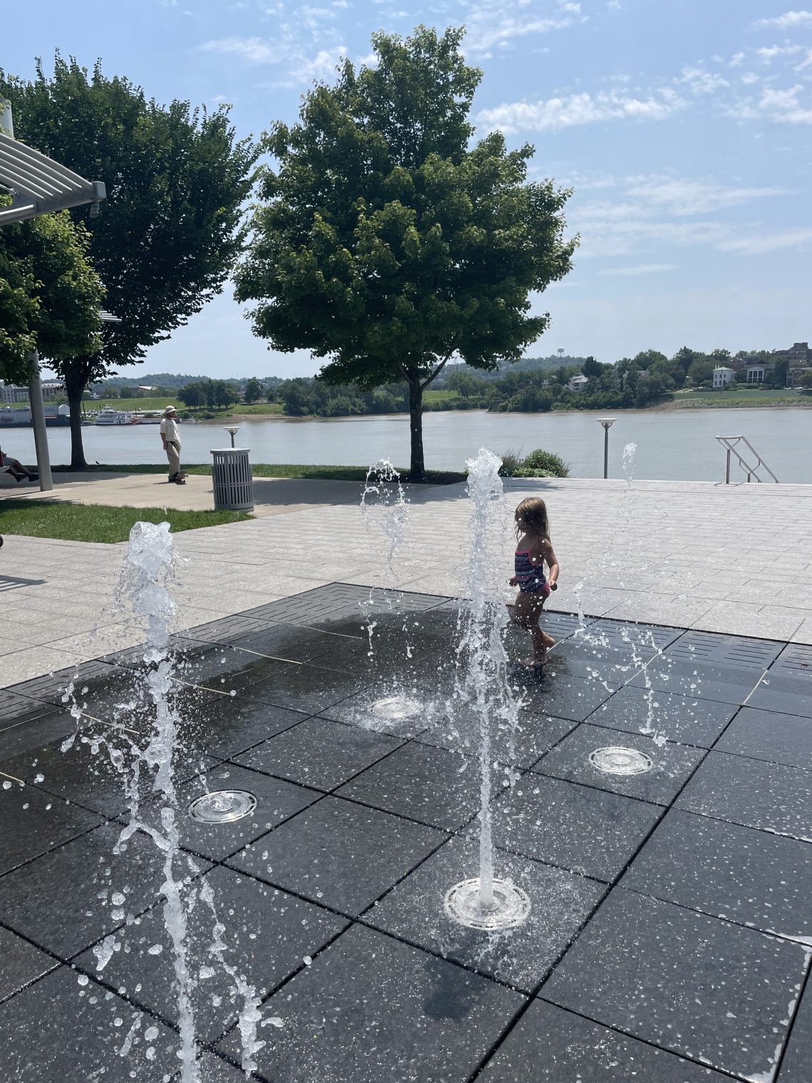 Exploring The Cincinnati Riverfront: Three Great Parks Along The River