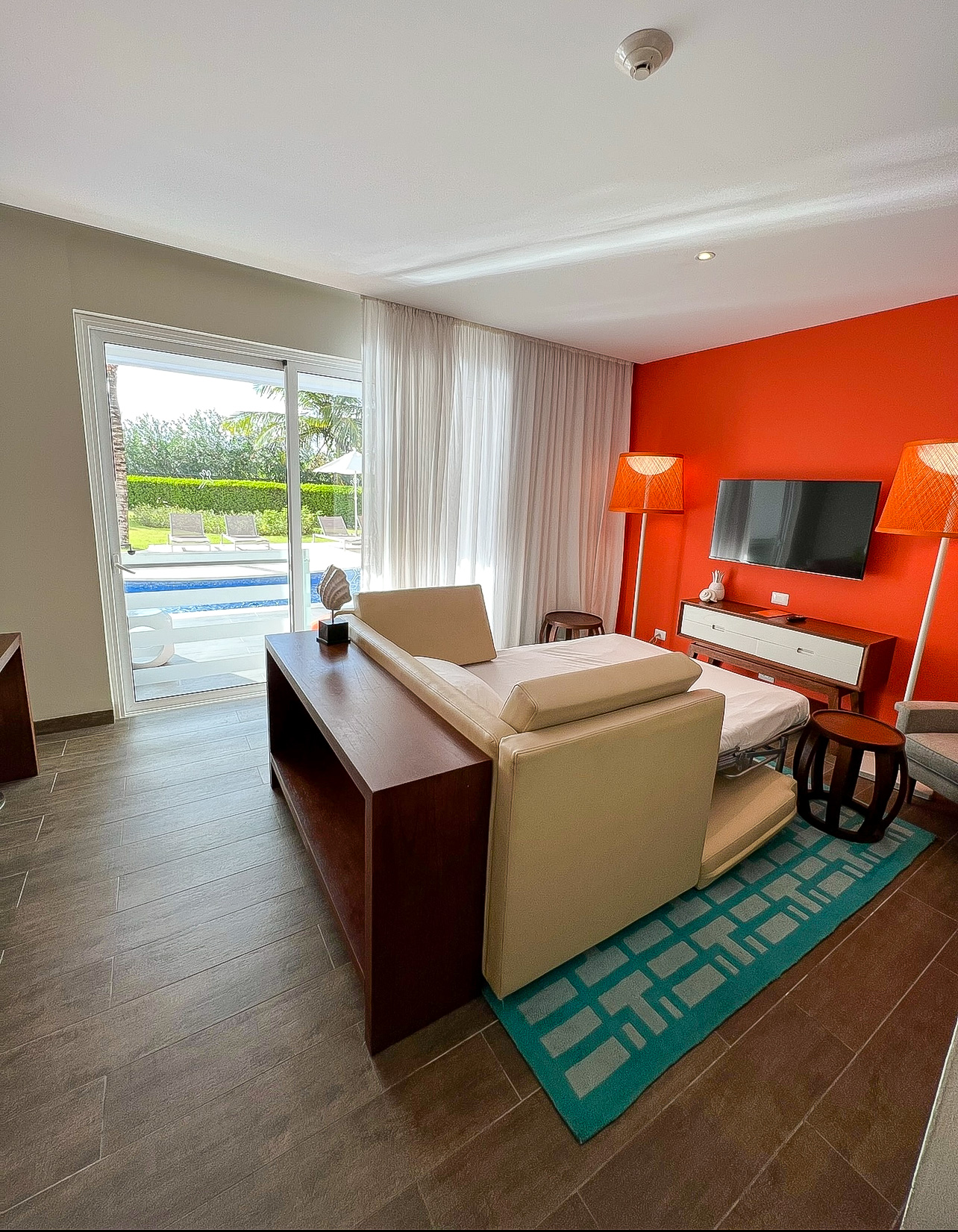 A Review of The Nickelodeon Resort Punta Cana Flat Swim Up Suite
