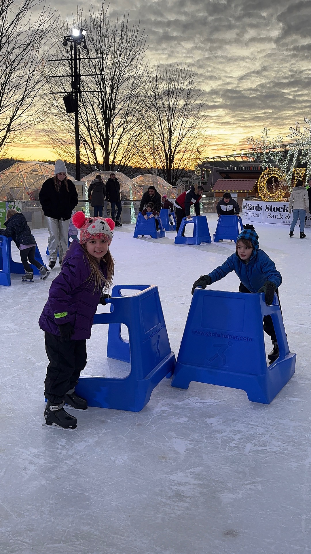 17 + Cincinnati Holiday Traditions & Events To Do in 2025 – Family Guide