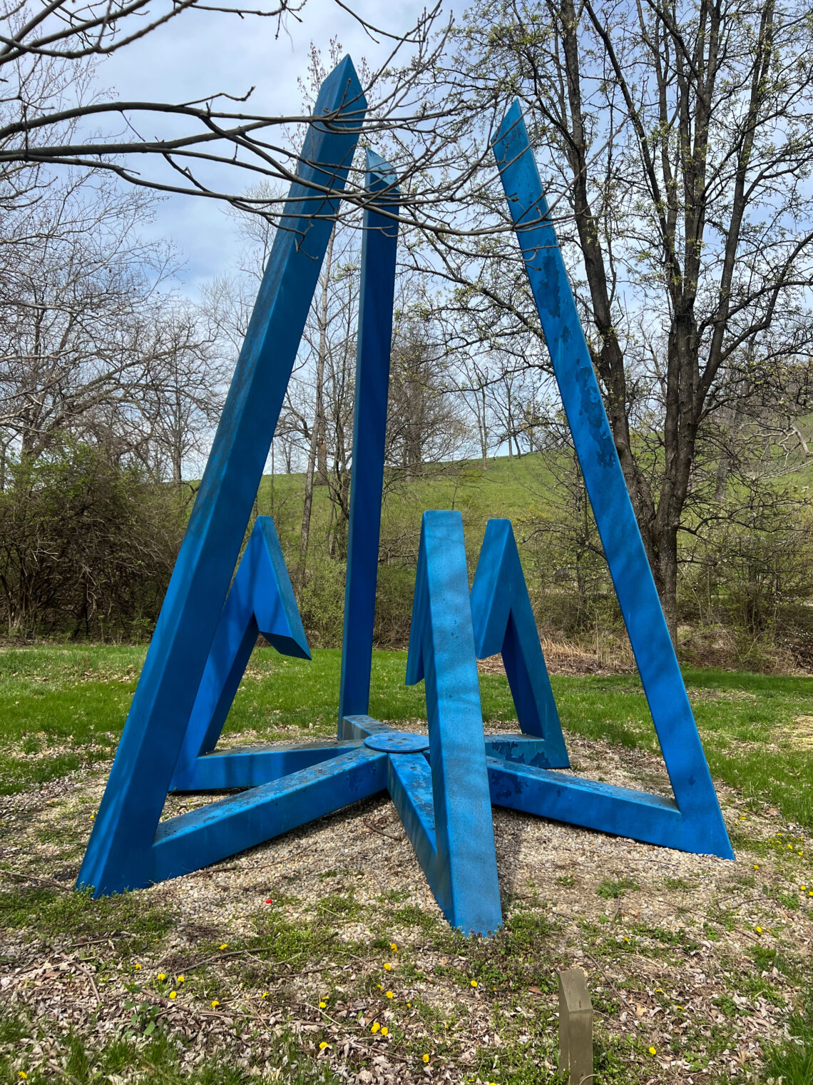 7 Tips For Visiting Pyramid Hill Sculpture Park